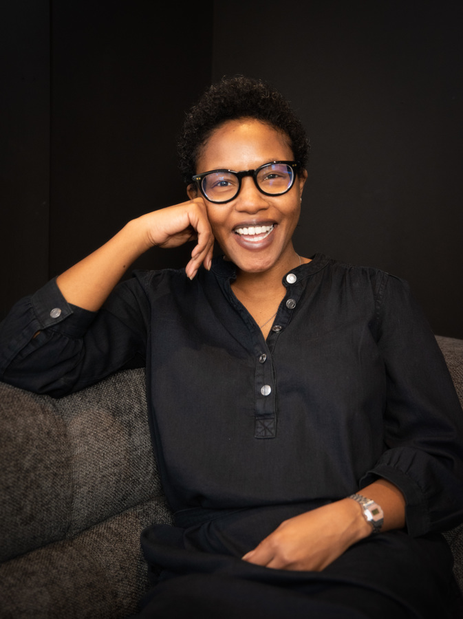 Meet Elle Mouton of Ellemnop.art – Local Supply BR